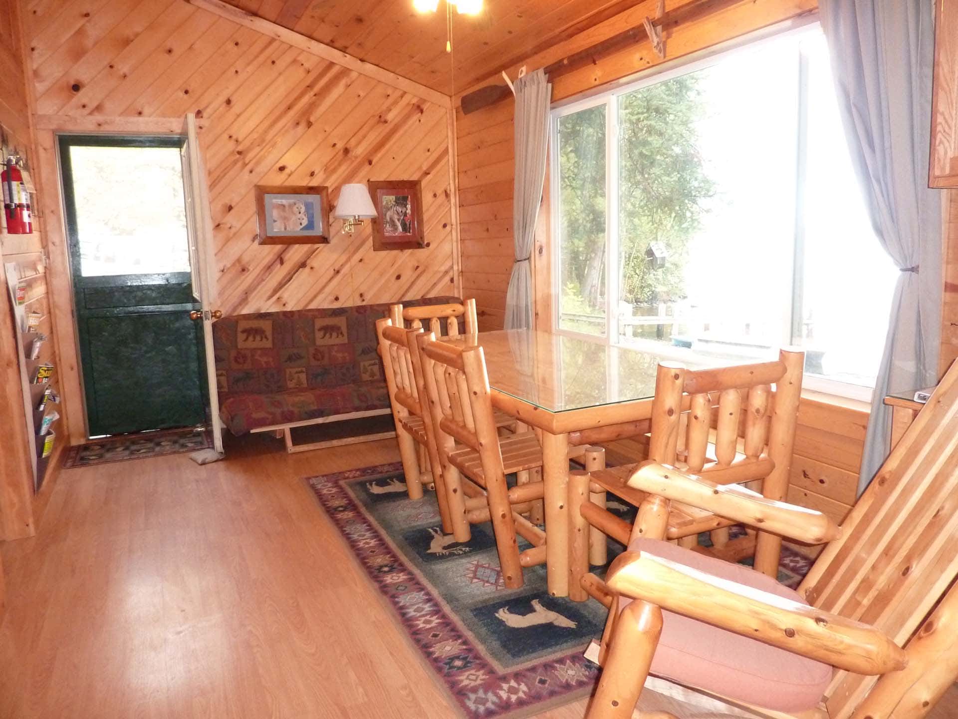 wolf-den-lakeside-cabins-ely-mn-table | Moose Track Adventures